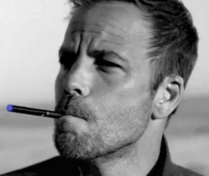 45 Celebrities Who Vape From Every Field– You Never Know